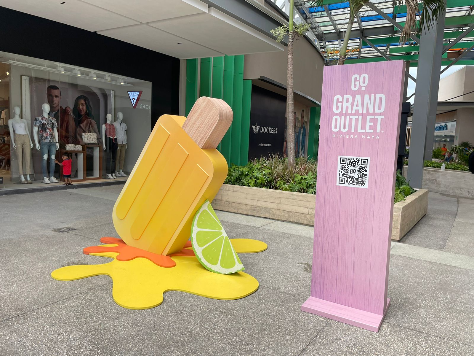 Abre sus puertas el centro comercial más grande de Latinoamérica: Go ...